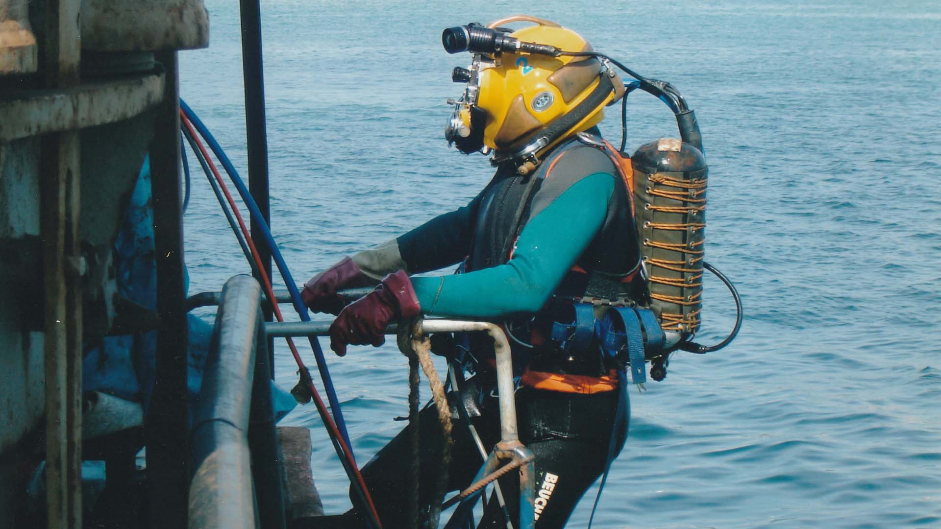 DIVING – DOSTSUBSEA