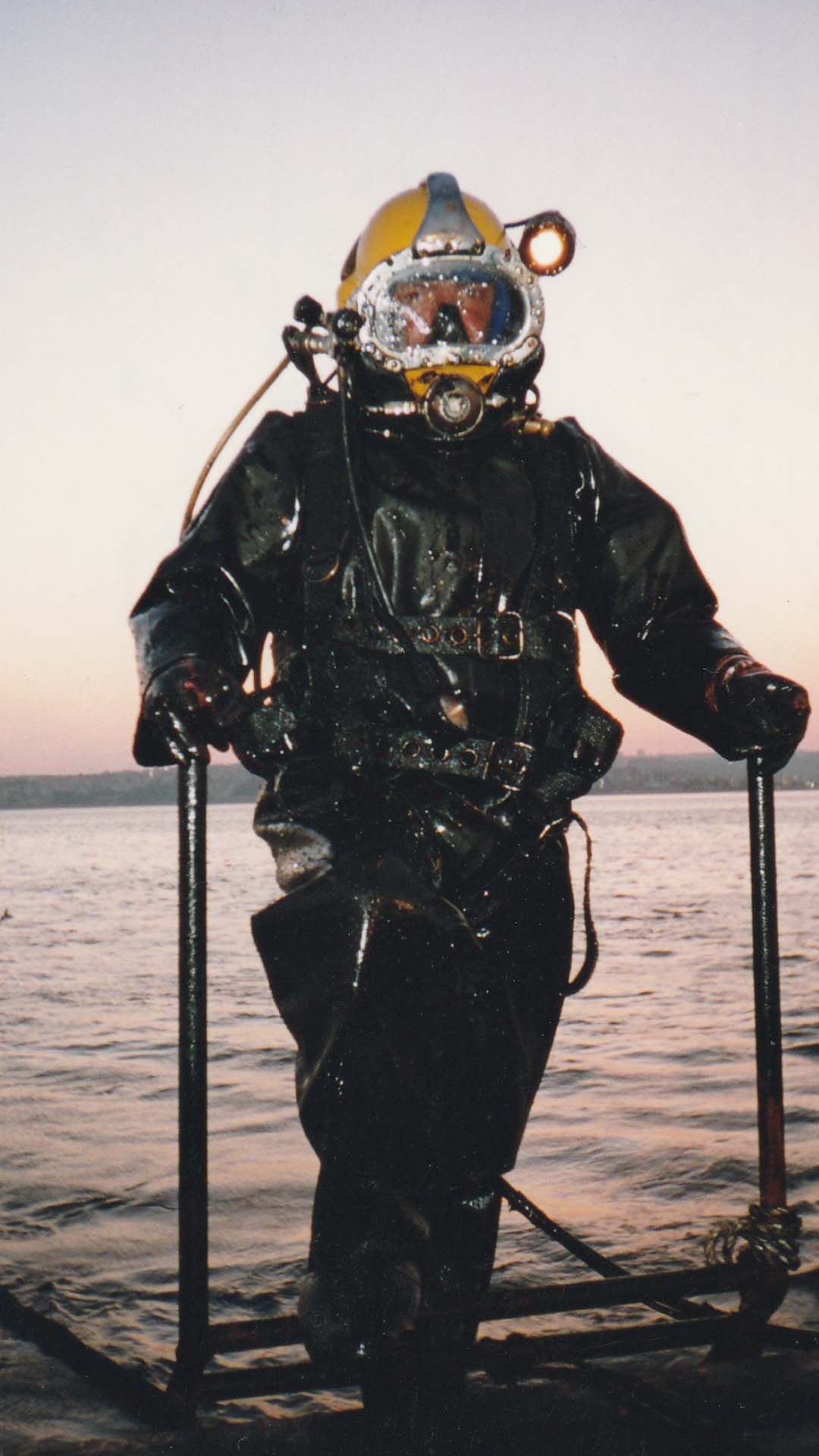 DIVING – DOSTSUBSEA